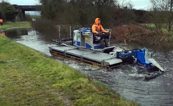 Reed Cutting at Moat Farm - Herefordshire and Gloucestershire Canal Trust